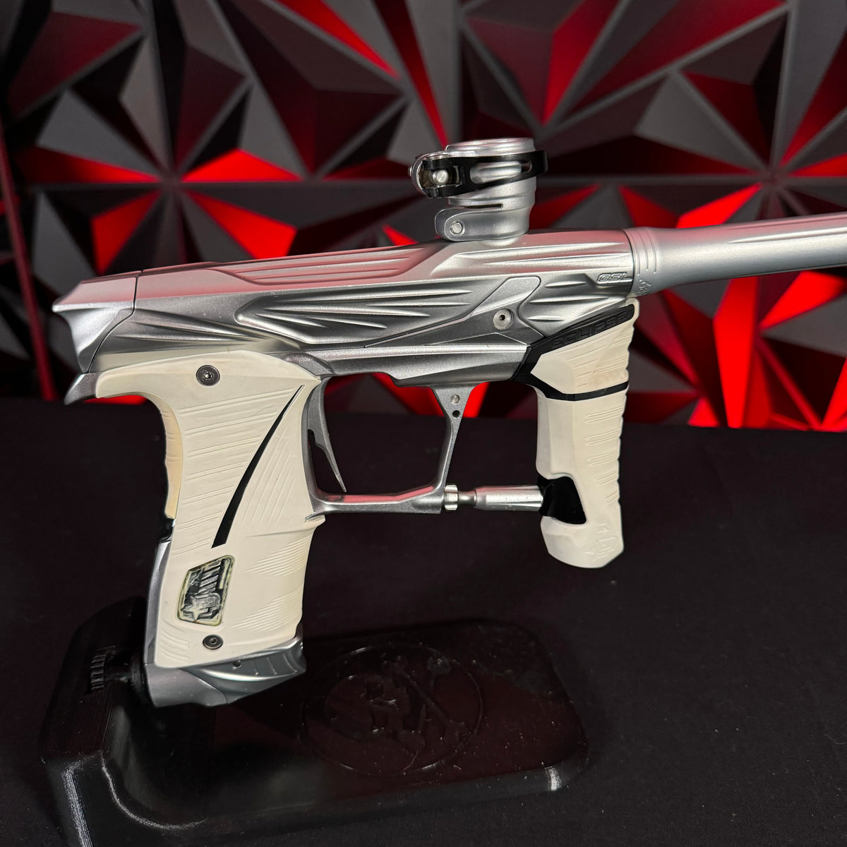 Used Planet Eclipse GSL Paintball Gun - Silver w/ Earth Grips