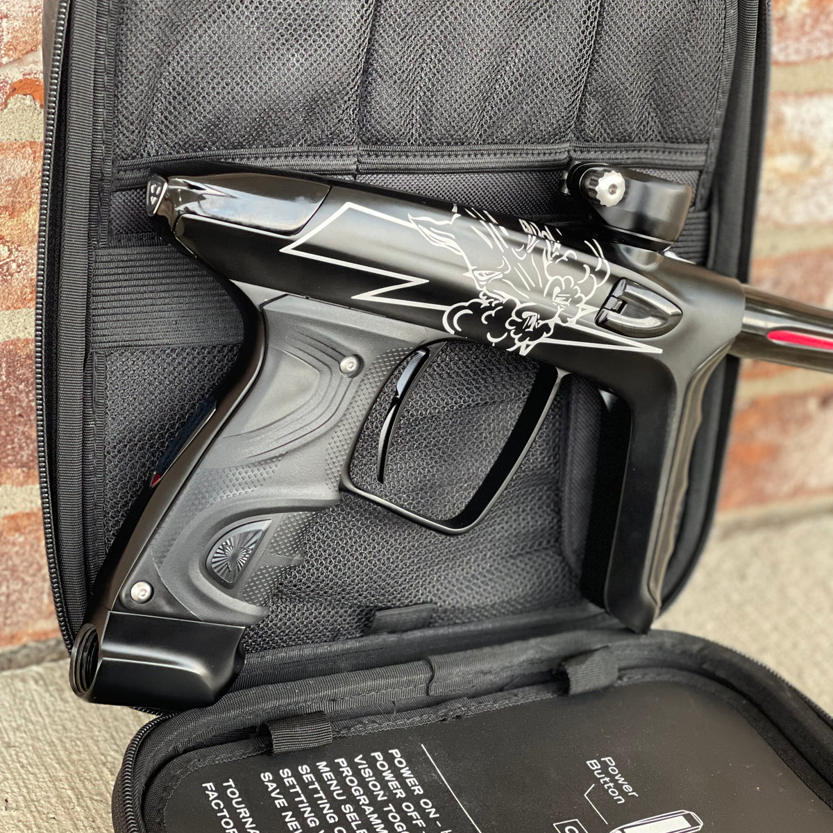 Used DLX Luxe TM40 Paintball Gun - LE Thunderhorse