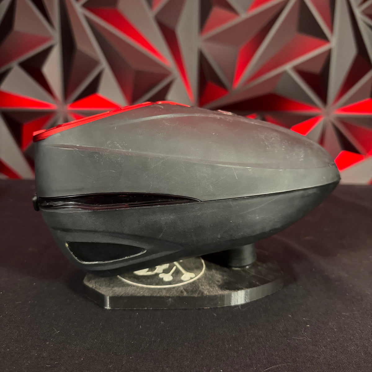 Used Dye R2 Paintball Loader - Black w/ Red Evo Metal Speedfeed