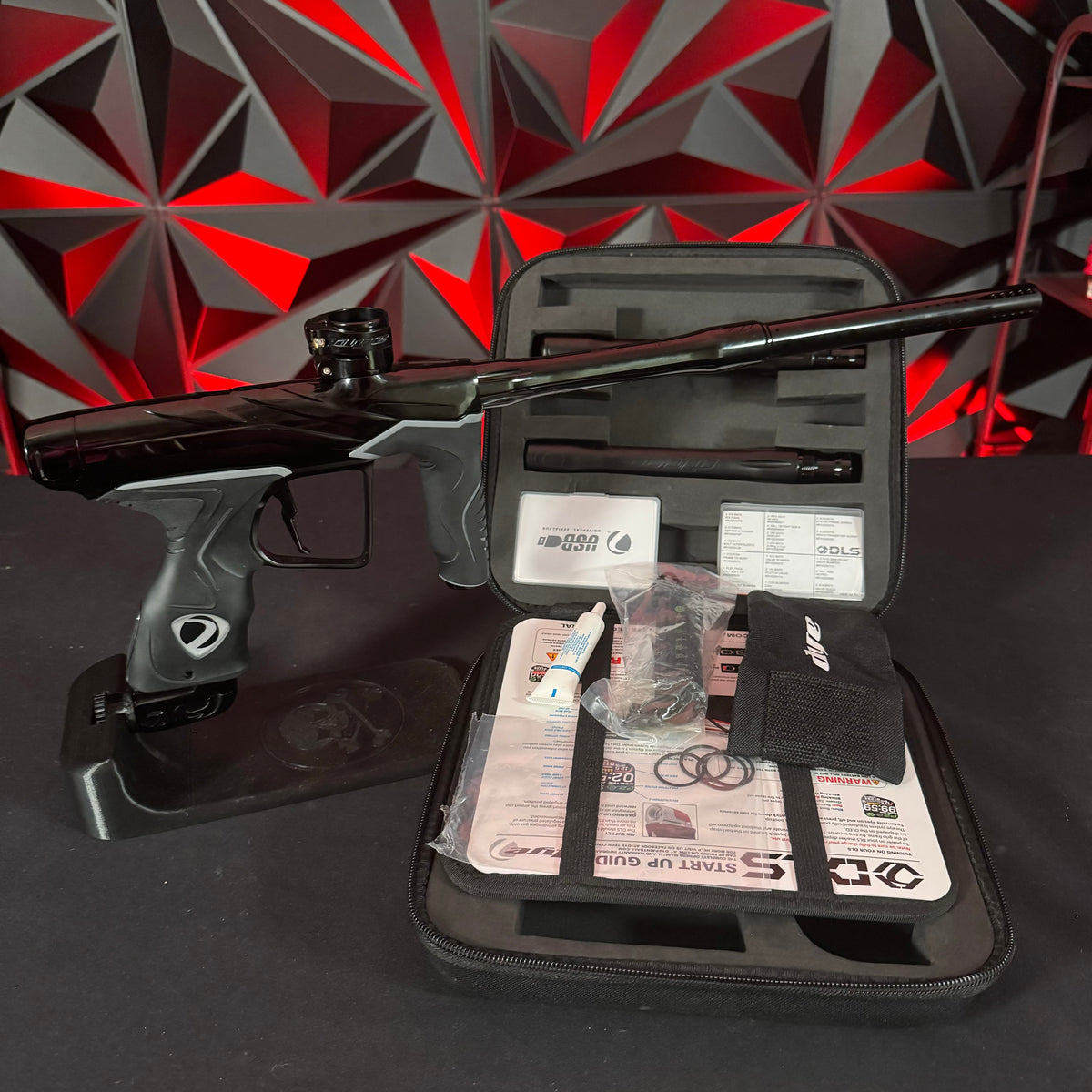 Used Dye DLS Paintball Gun - Darkness w/ Upgraded V2 Bolt