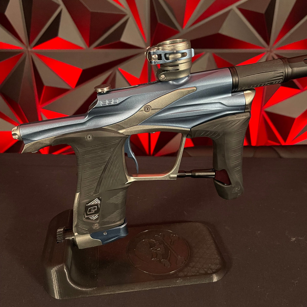 Used Planet Eclipse LV1 Paintball Gun - Blue/Dark Grey w/s63 PWR Barre