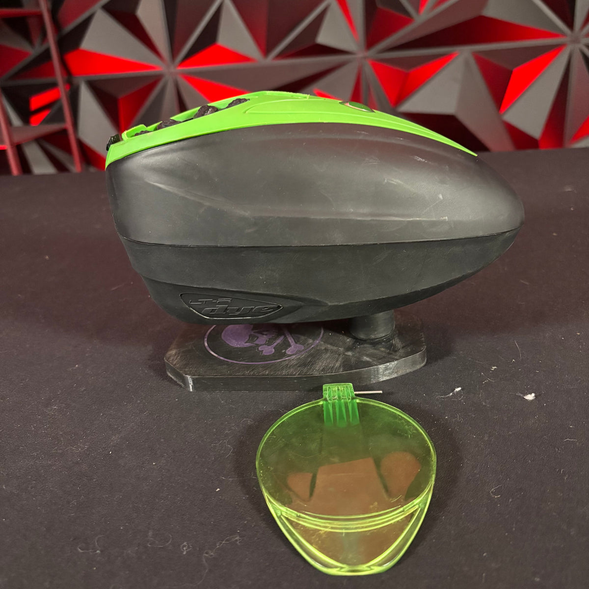 Used Dye LTR Paintball Loader - Black/Green w/Speedfeed and Rain Lid