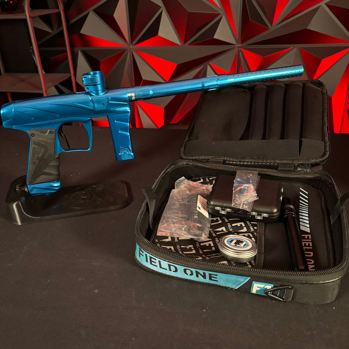 Used Field One Force V2 Paintball Gun - Polished Blue