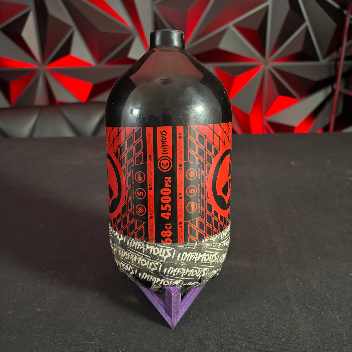 Used Infamous Air Tank 68/4500 Paintball Tank - Air Pattern Black/Red