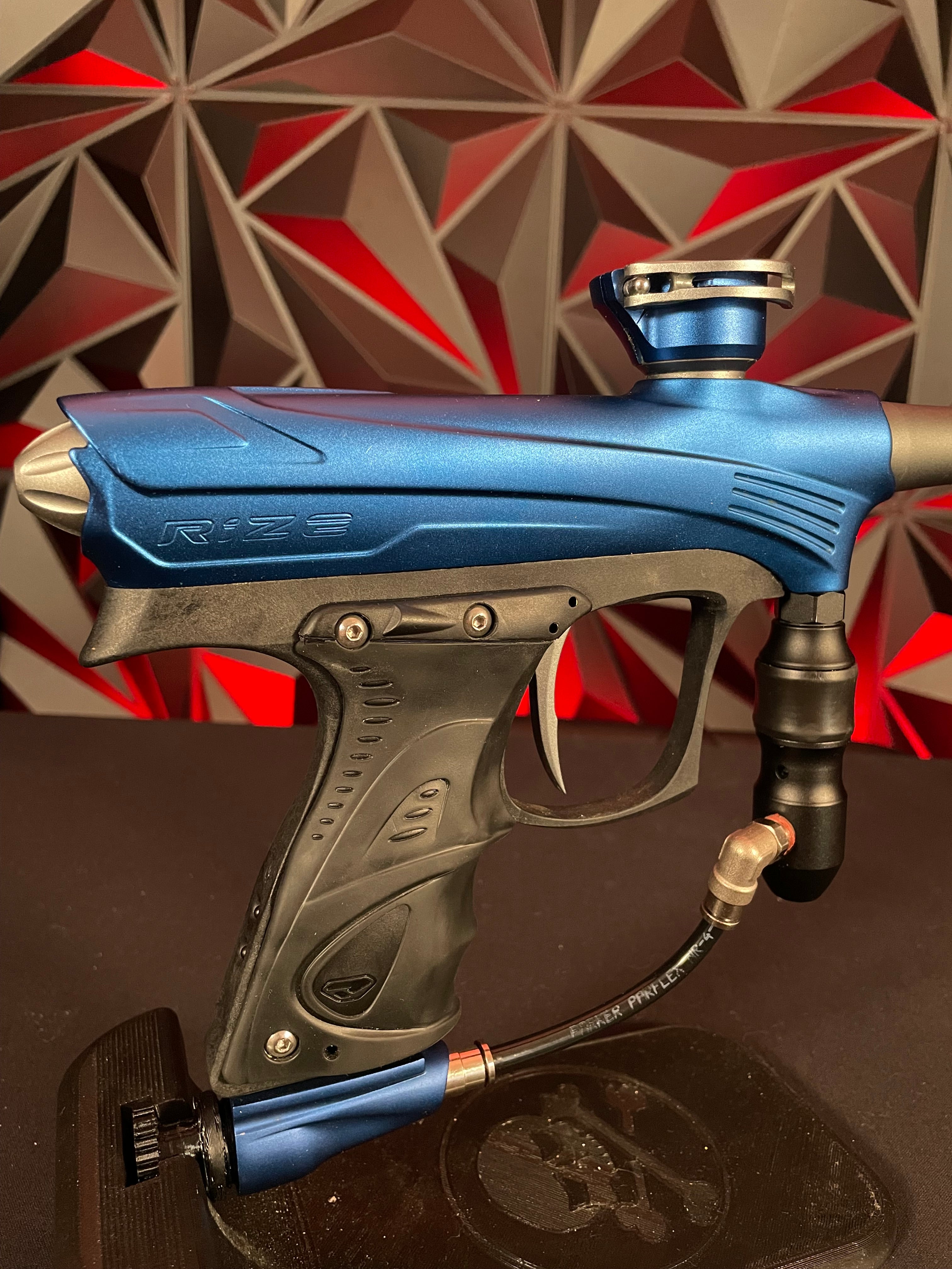 Used Dye Maxed Rize Paintball Gun - Blue/Pewter