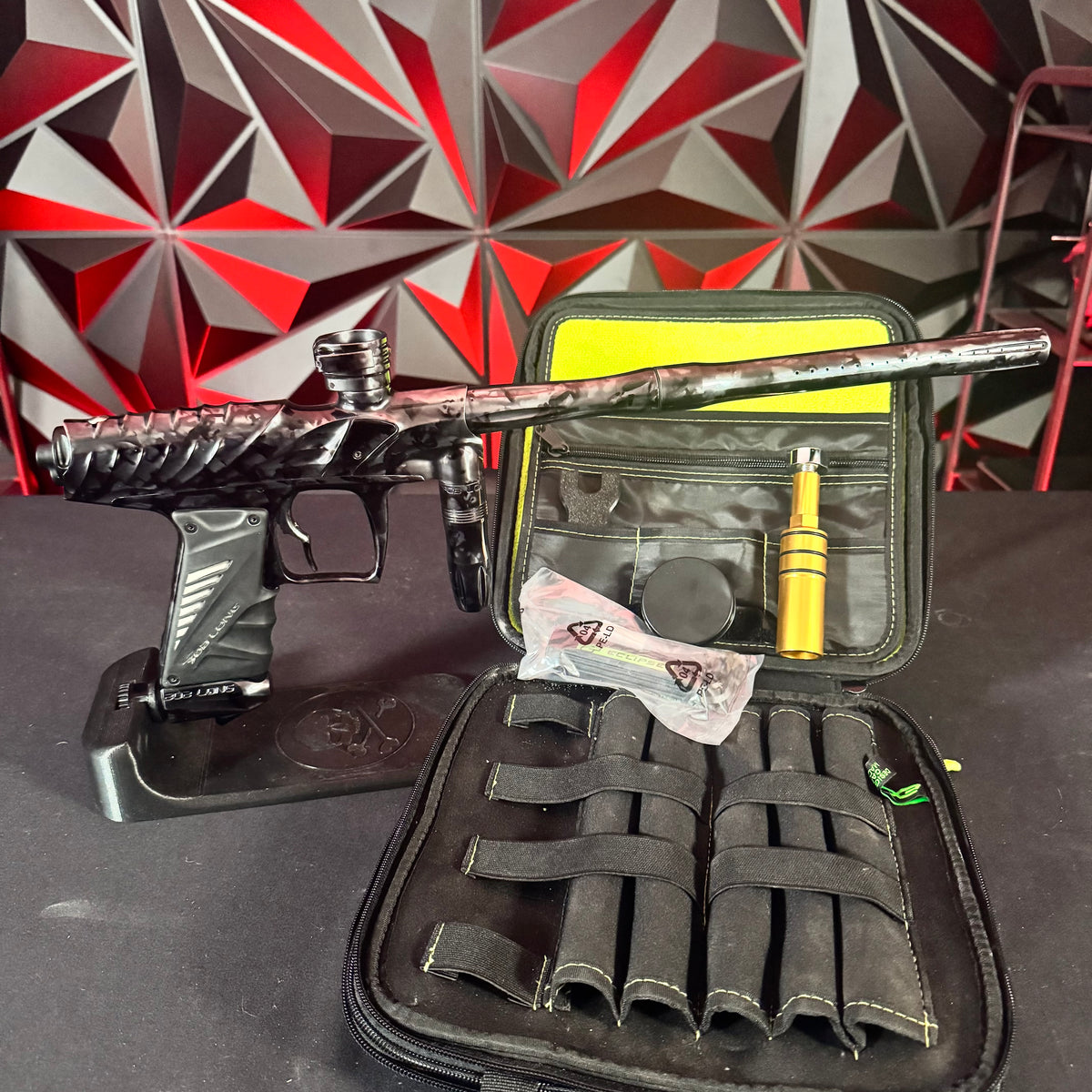 Used Bob Long Insight Paintball Gun - Polished Grey Marble w/Reflex En