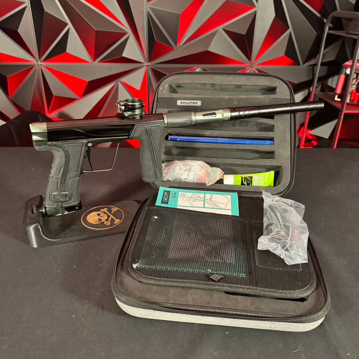 Used Planet Eclipse Geo R5 Paintball Gun - Black/British Racing Green