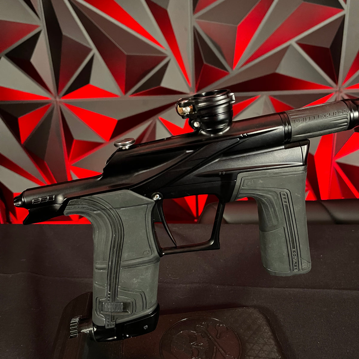 Used Planet Eclipse LV2 Paintball Gun - Midnight w/ 2 s63 Barrel Inser