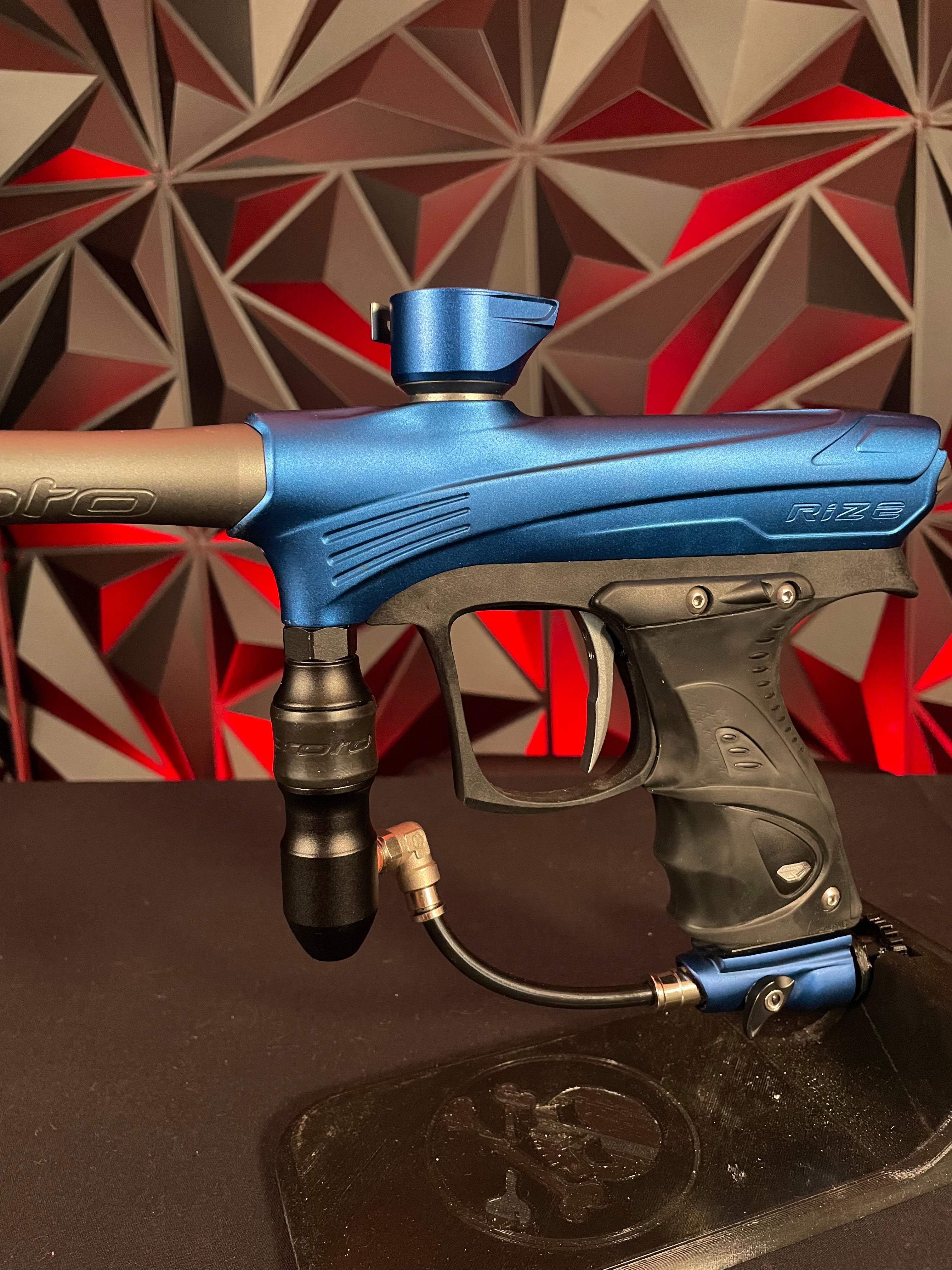 Used Dye Maxed Rize Paintball Gun - Blue/Pewter