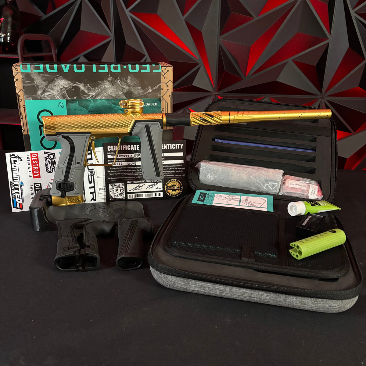 Used Planet Eclipse/Twister Geo R5 Paintball Marker - 007 (Gold/Gold)