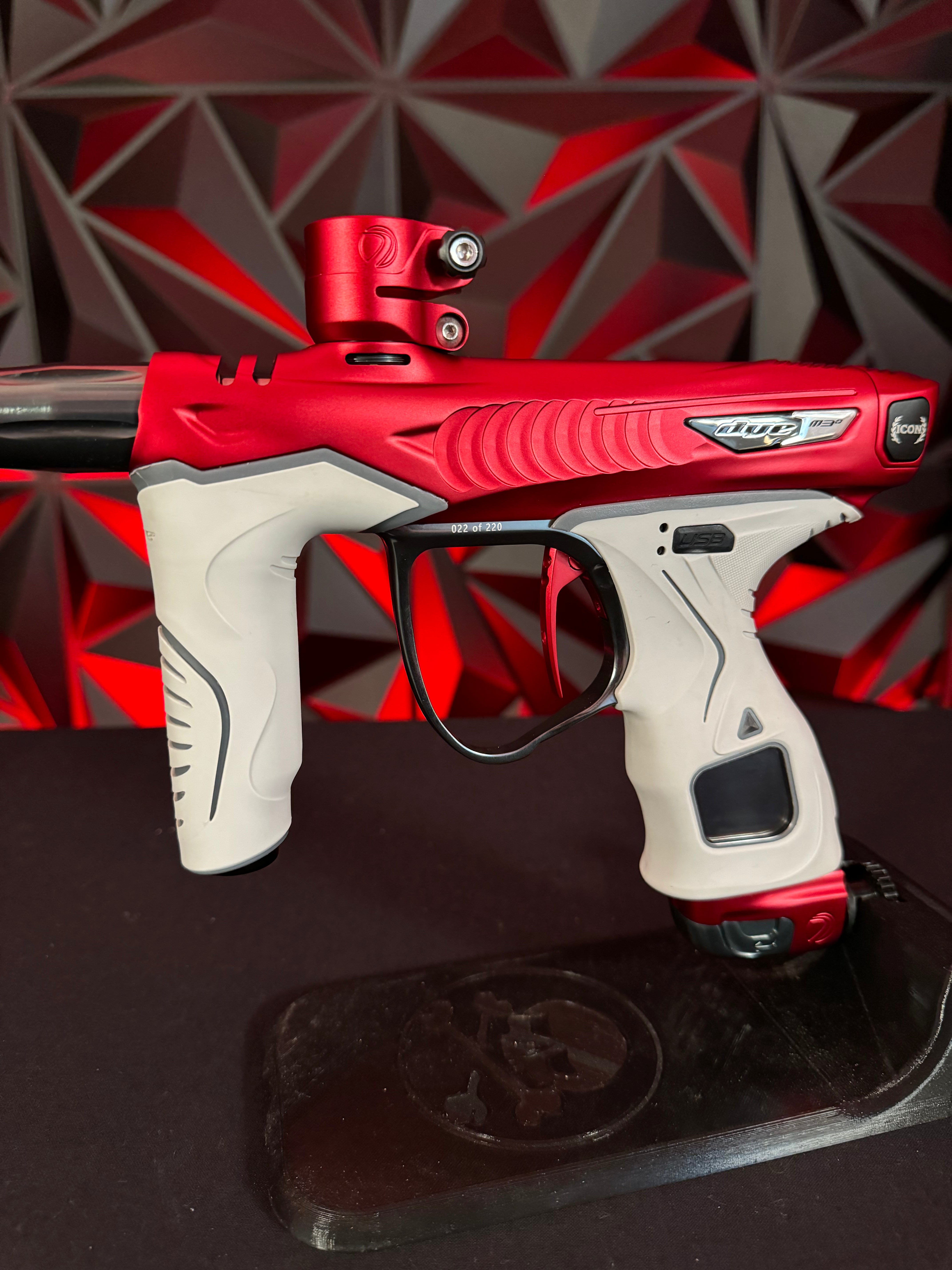 Used Dye M3+ ICON Paintball Gun - Dust Claret