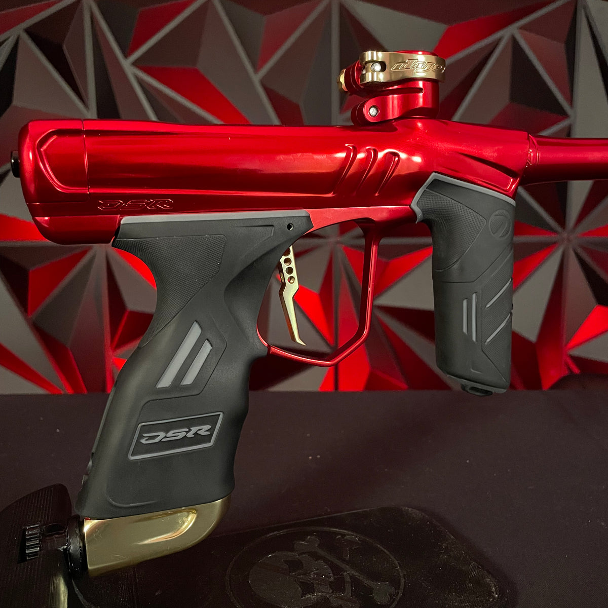 Used Dye DSR+ Paintball Gun - Polished Red/Gold w/ IM Pro Kit