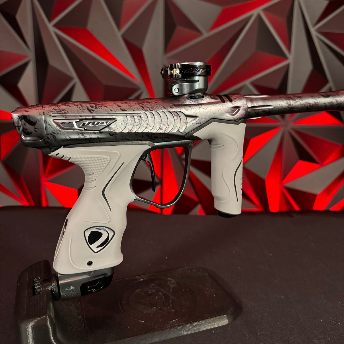 Used Dye M3+ ICON Paintball Gun - PGA Lunar