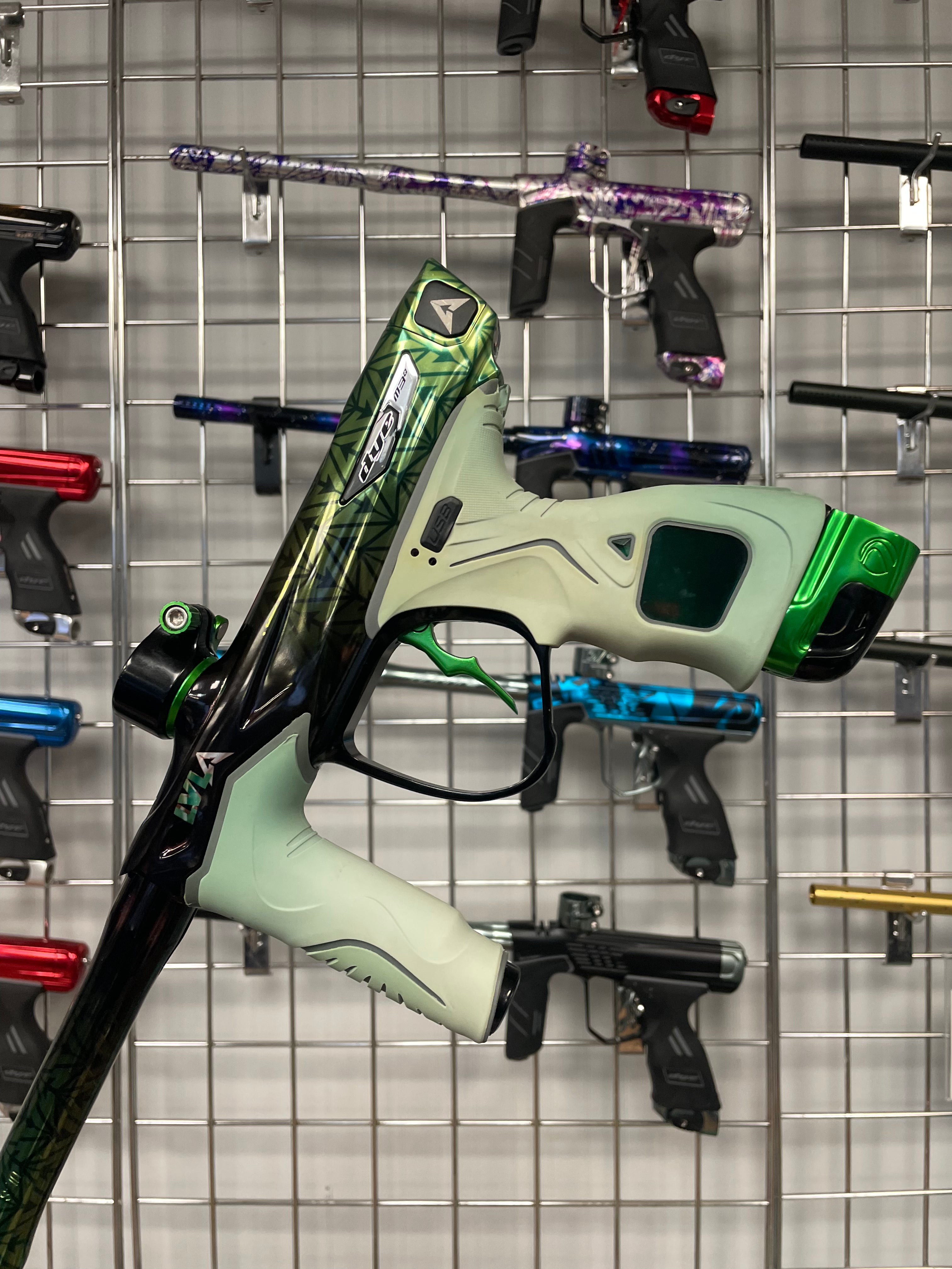 Used Dye M3+ Paintball Gun - LVL Edition w/MOSAir Board – Punishers ...