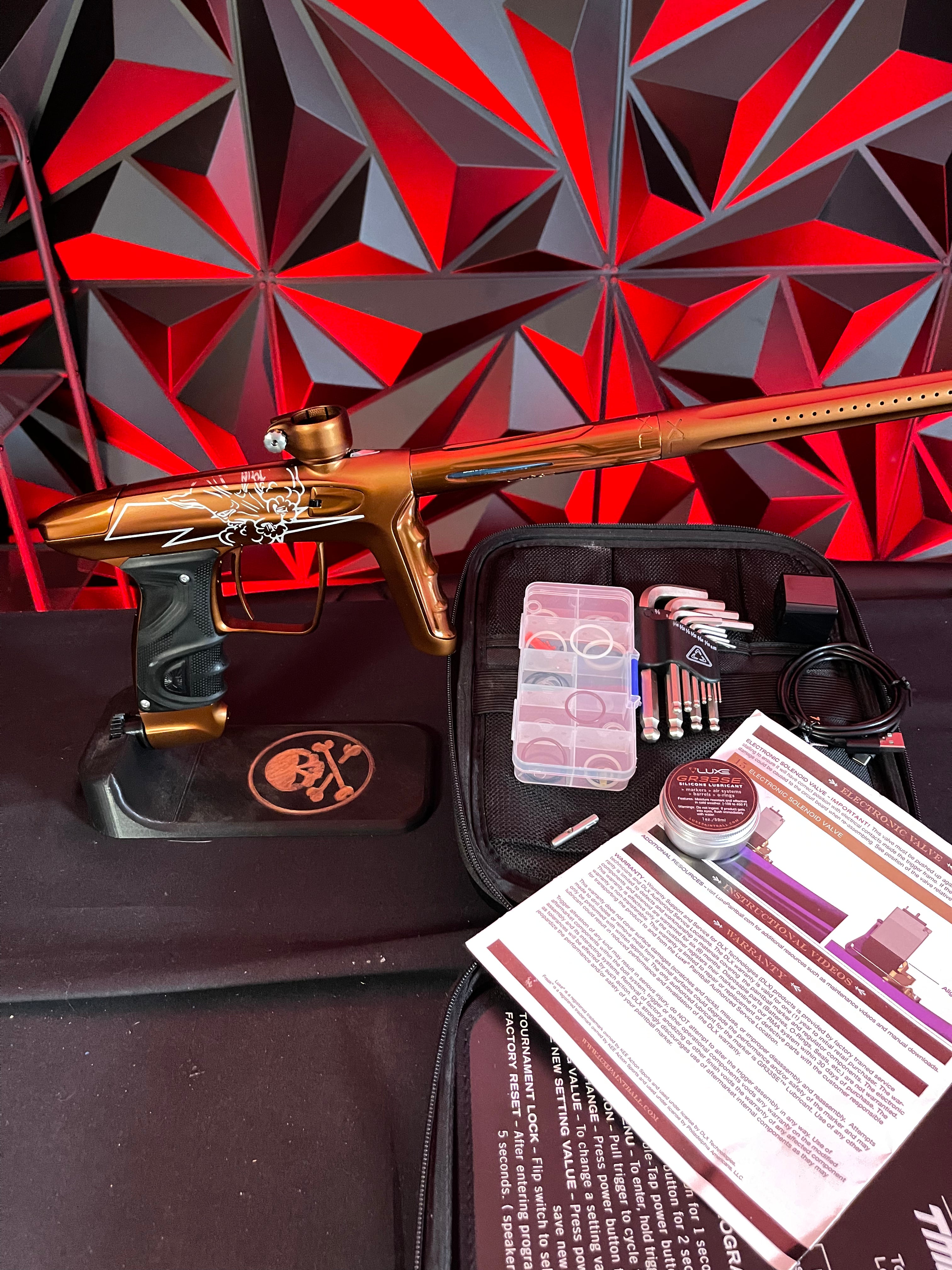 Used DLX Luxe TM40 Paintball Marker - Bronze Thunderhorse – Punishers Paintball