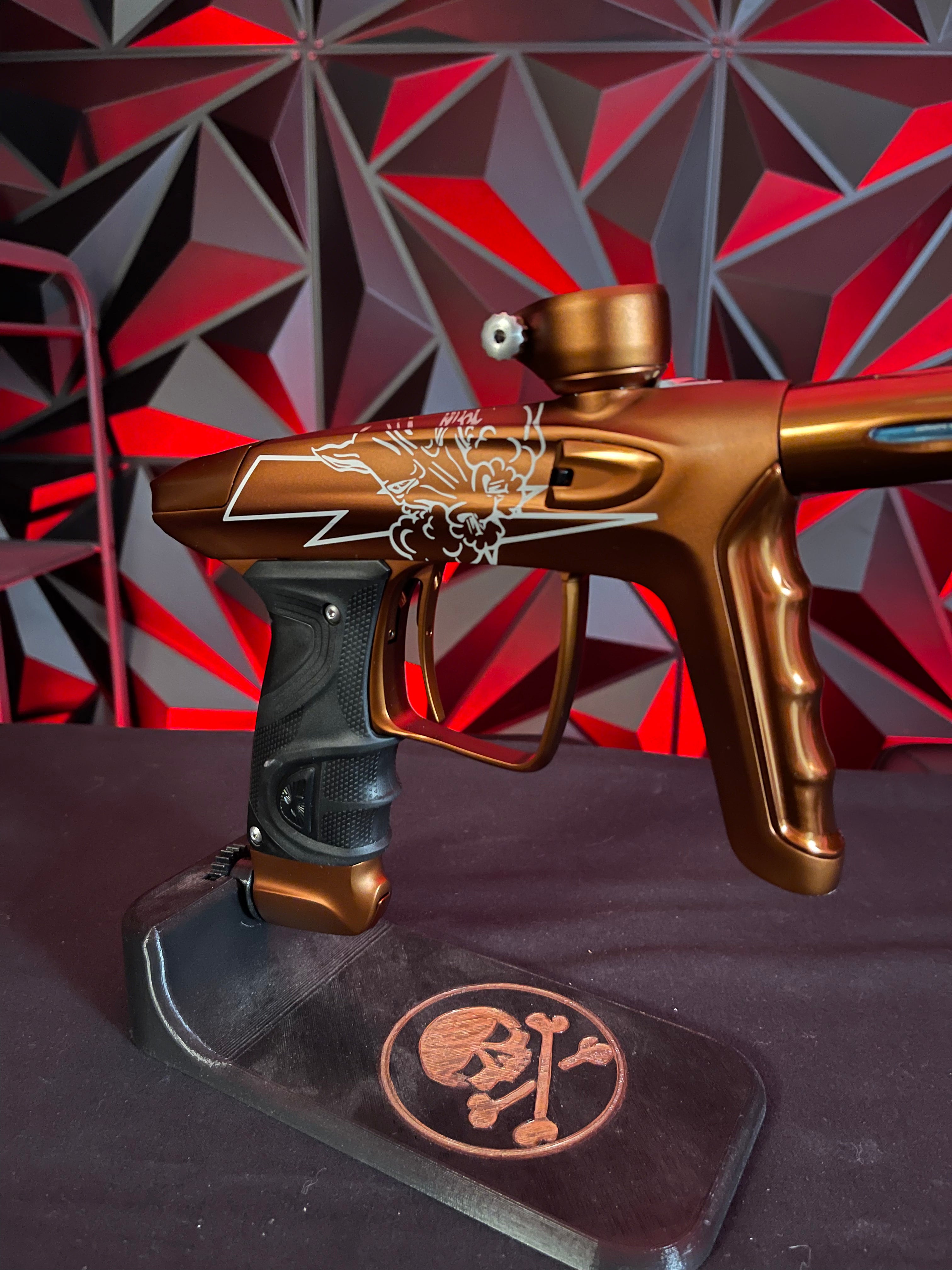 Used DLX Luxe TM40 Paintball Marker - Bronze Thunderhorse – Punishers Paintball