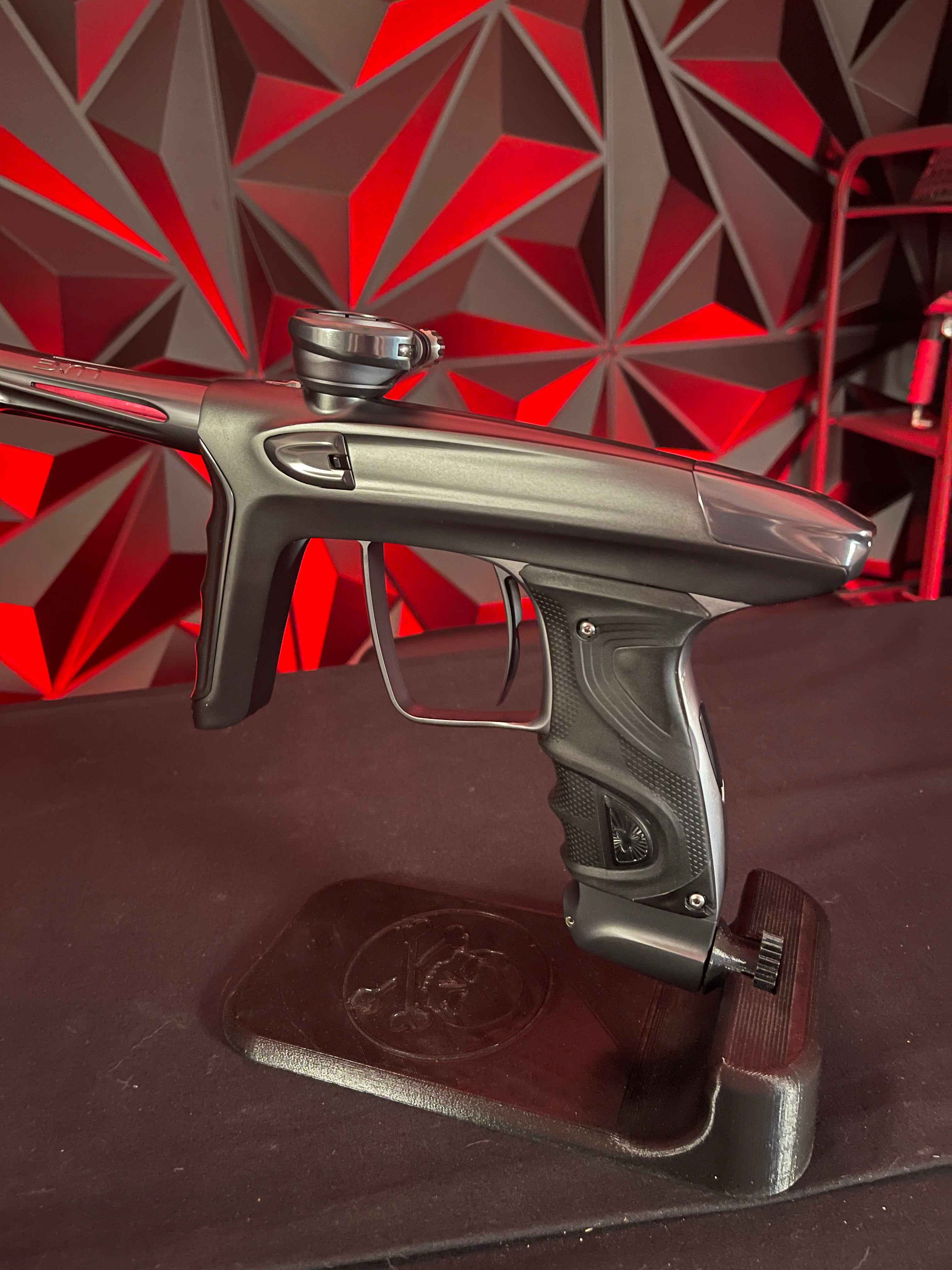 Used DLX Luxe TM40 Paintball Gun - Dust Pewter/Polished Pewter – Punishers Paintball