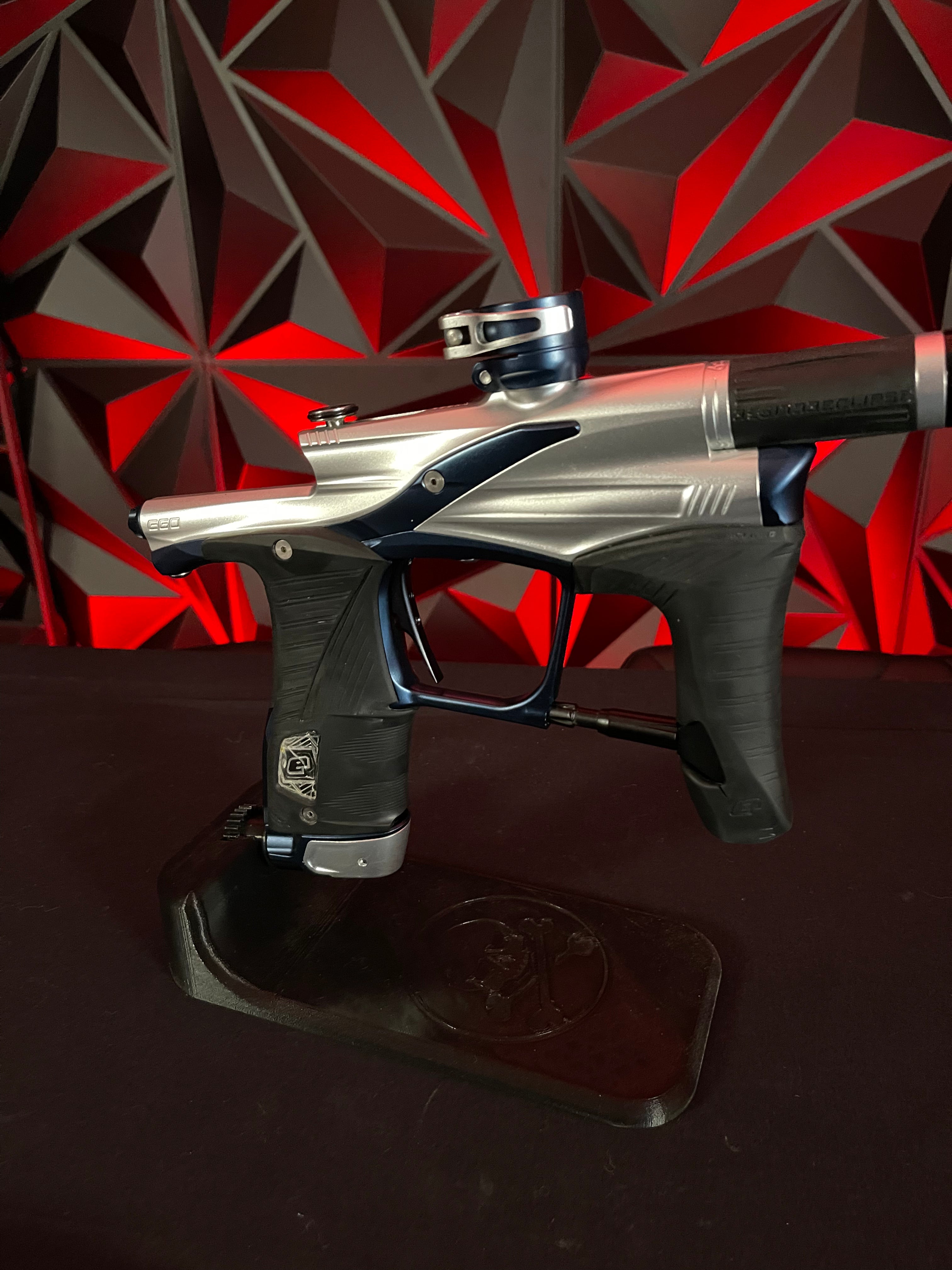 Used Planet Eclipse LV1.6 Paintball Gun - Moonstone – Punishers Paintball