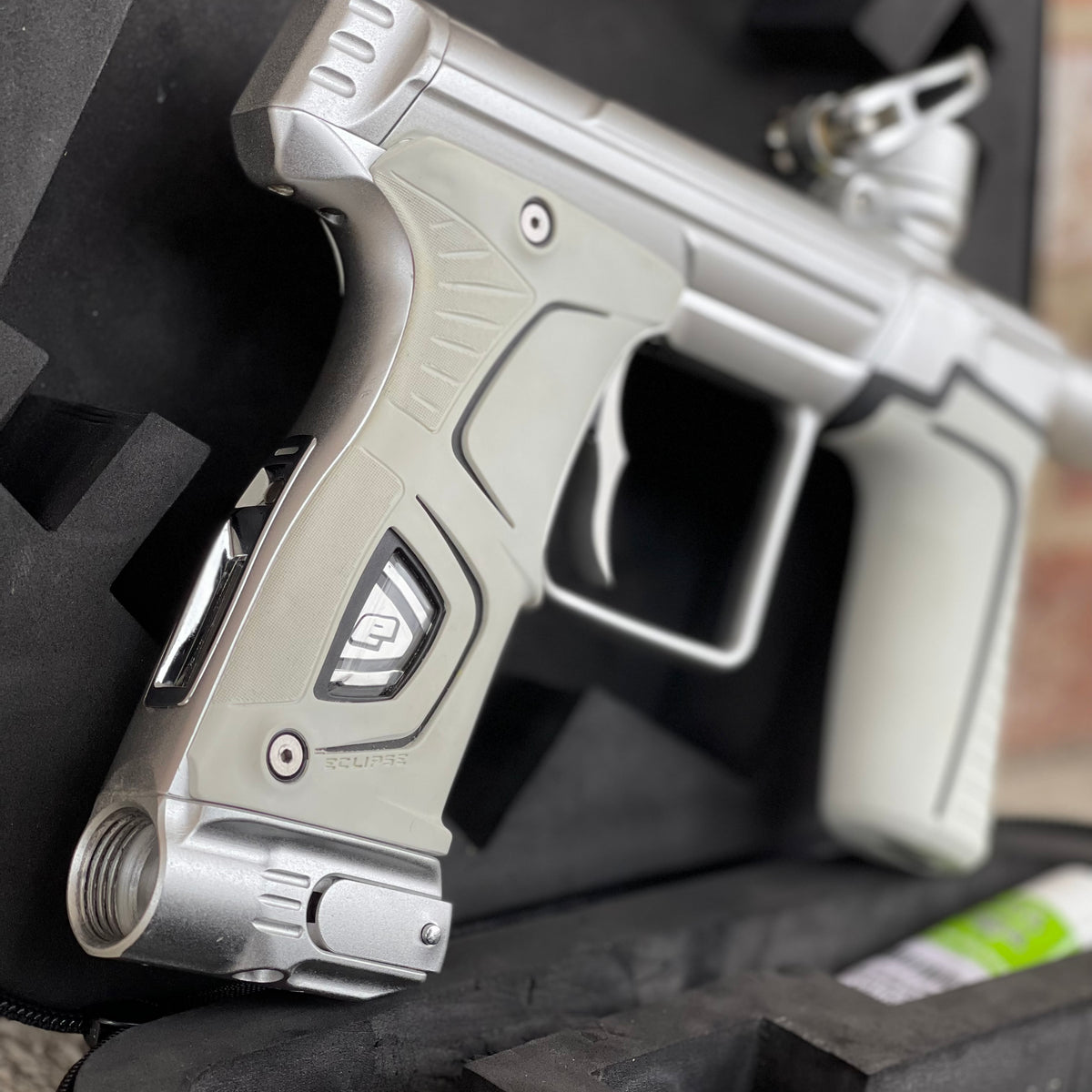 Used Planet Eclipse 170R Paintball Gun - Silver w/ White Grips and Deu
