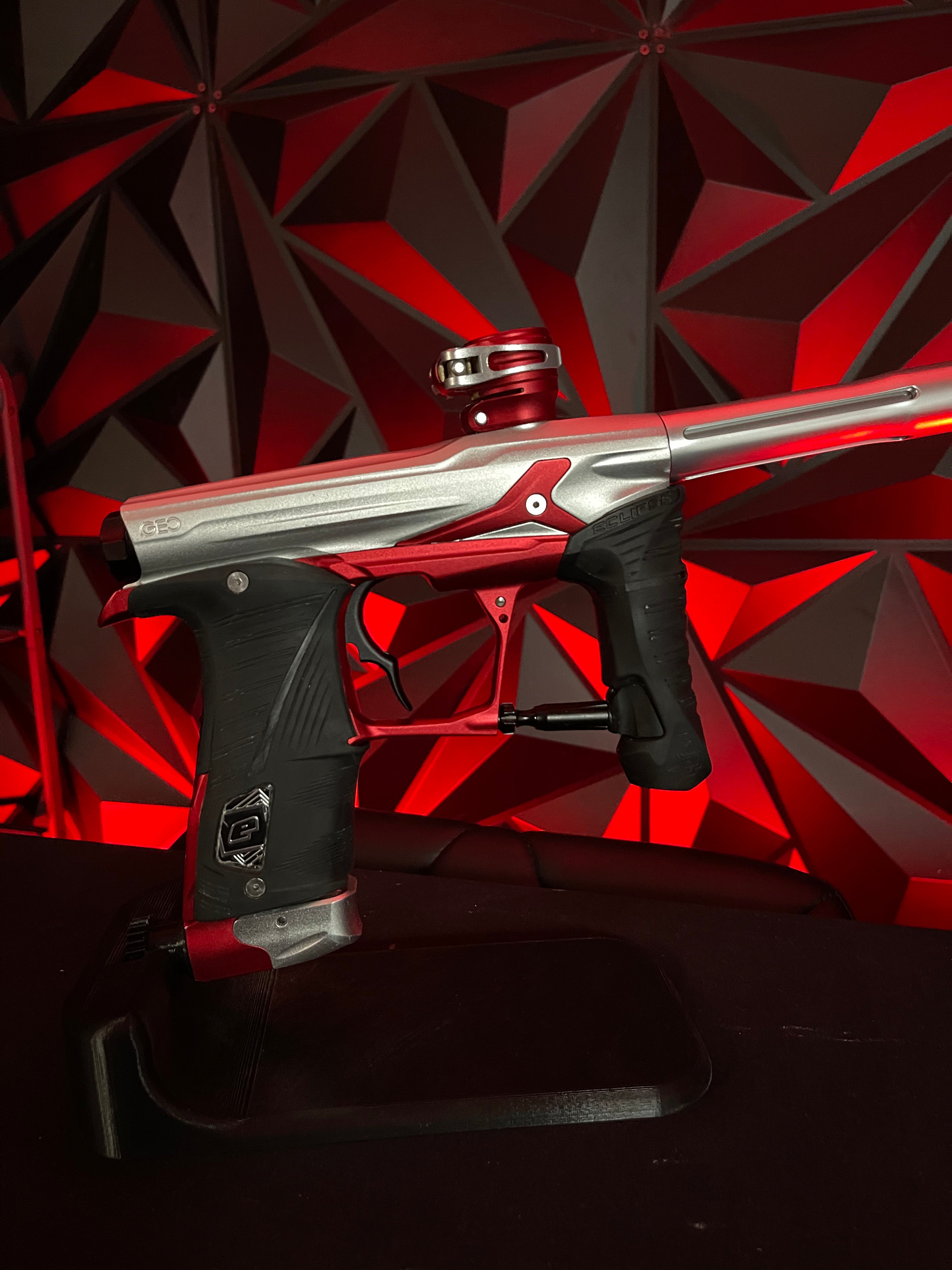 Used Planet Eclipse Geo 3.1 Paintball Gun - Silver/Red w/ Infamous FXL ...