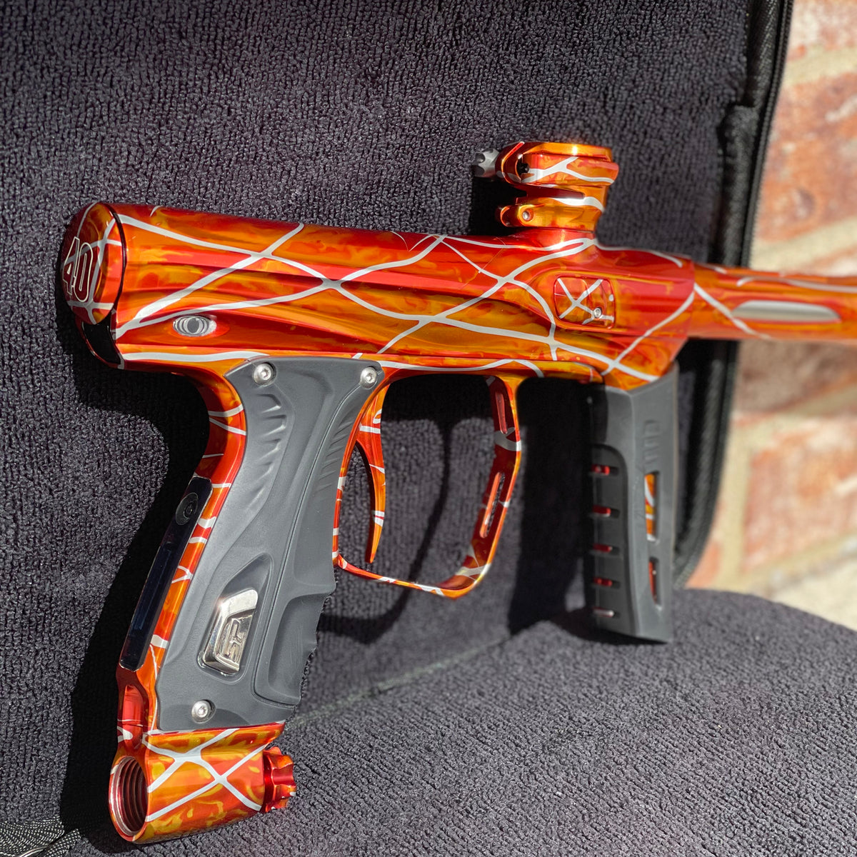 Used Ultra Shocker XLS Paintball Gun - Fire and Ice - Splash Trigger F